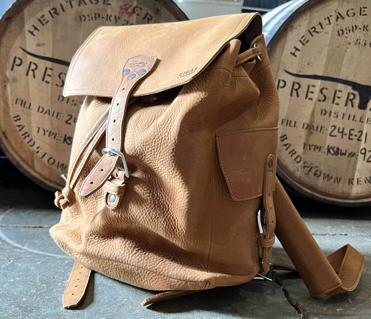 Cigar Luggage 16" Drawstring Tumbled Leather Backpack (Salesman’s Samp – Benchmark Humidors